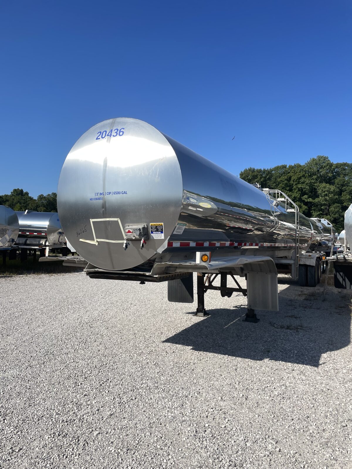 2003 WALKER 6500 GALLON 3A SANITARY - SEMO Tank