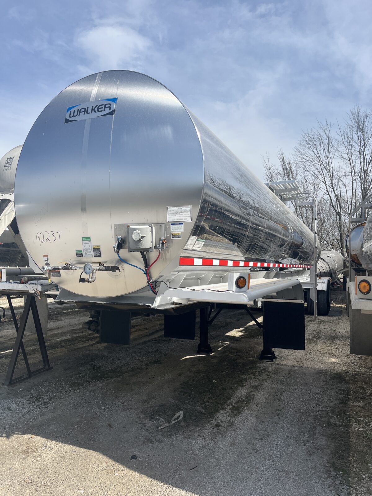 2020 WALKER 6800 GALLON FOOD GRADE WITH PUMP 92237 - SEMO Tank